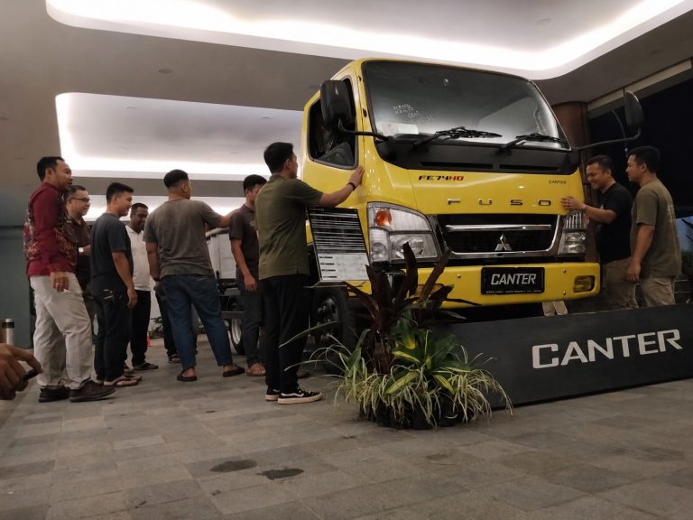 Mitsubishi FUSO Perkuat Kemitraan dengan Pelaku Usaha Kalsel dan ...
